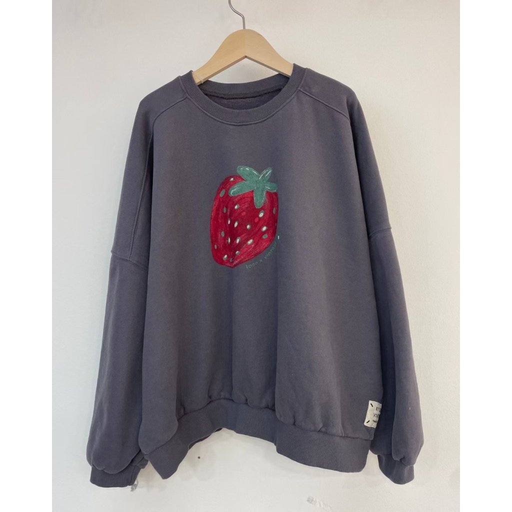 LO 冬天 ️新款士多啤梨🍓抓毛Tee L2 W54 L23" - BLOOMKOREA FASHION