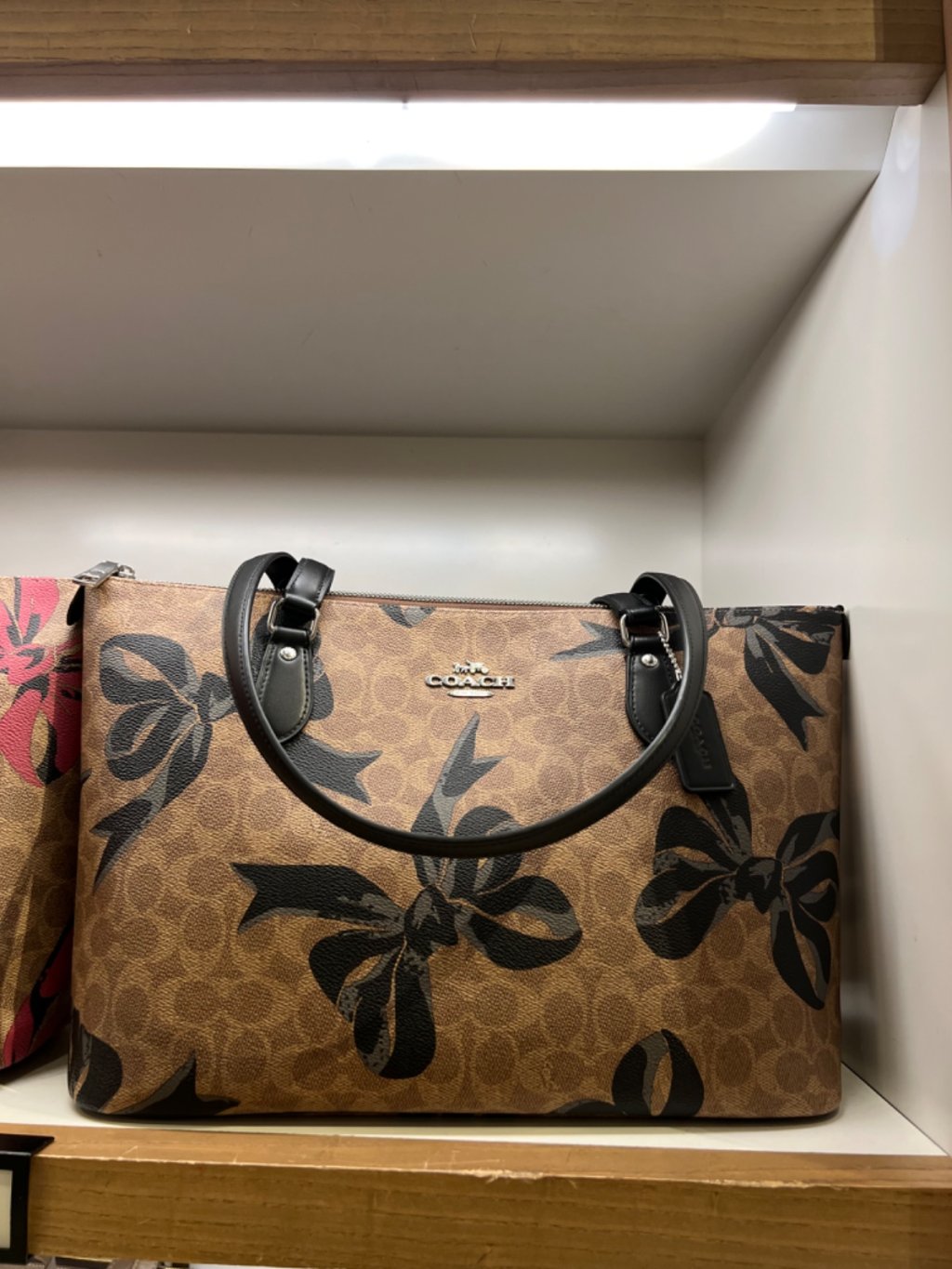 Coach bow logo zip gallery tote - 陳記美加代購