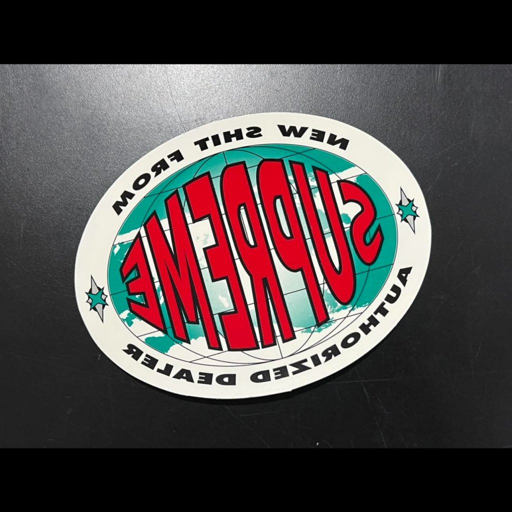 SUPREME Sticker 14.5cm x 11.2cm - Loong Wah Motors Group Limited